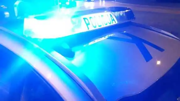 BMW wjechało w drzewo. Zginęły dwie osoby | Podkarpacie | Aktualności ... BMW wjechało w drzewo. Zginęły dwie osoby | Podkarpacie | Aktualności ...