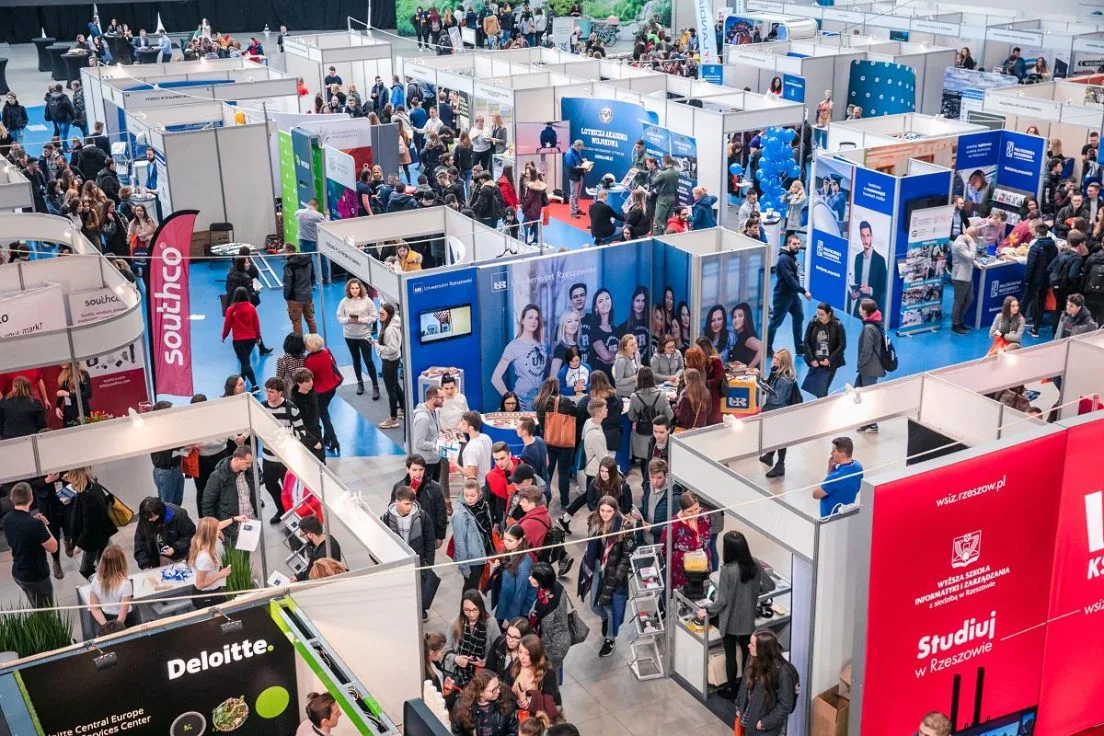 Targi Pracy i Targi Edukacyjne w hali Podpromie | Rzeszów | Aktualności ...